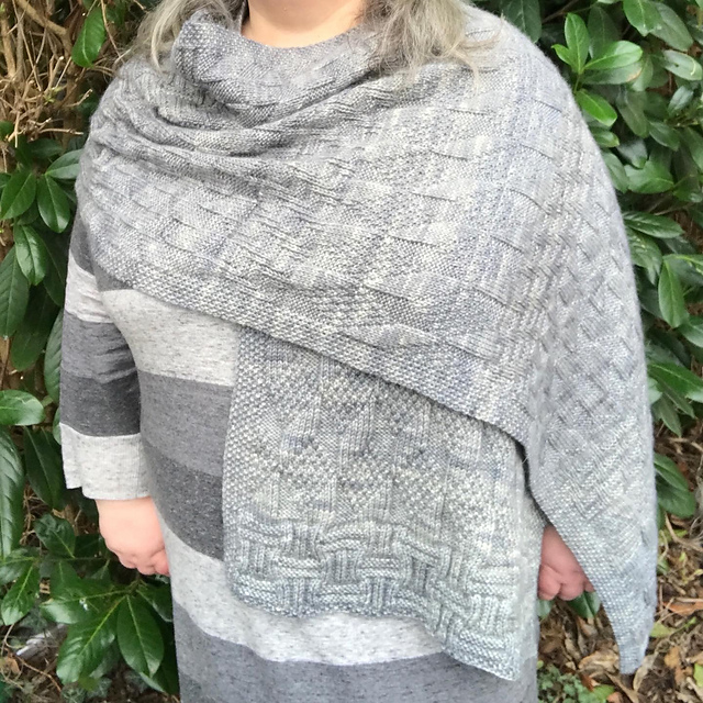 Ravelry: The JEE pattern by Suzanne Ellsmore