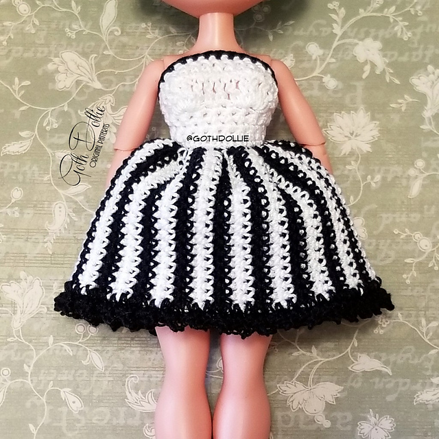 Ravelry: Lol Omg Doll Layla Dress pattern by Elizabeth Mauricio