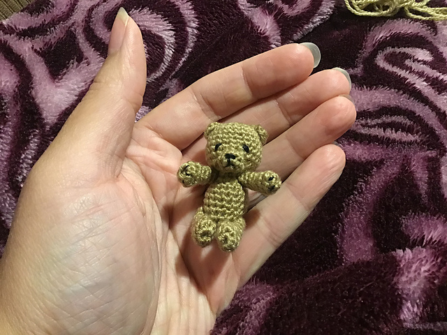 Ravelry: Tiny Pépito pattern by Gratielle Dinelle