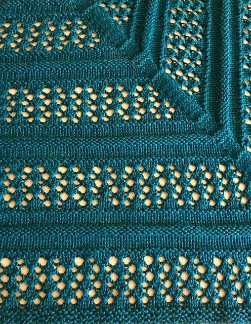 Ravelry: GreatScottKnits' Leaf Ridge Shawl