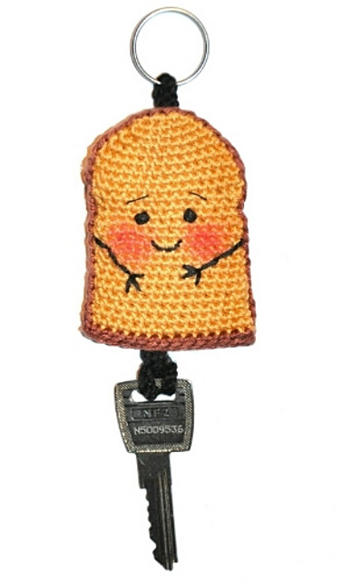 Ravelry: Slice of bread keychain pattern by Grietje karwietje