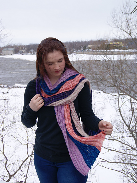Ravelry: Étole couleur confort pattern by Nancy Ouellet