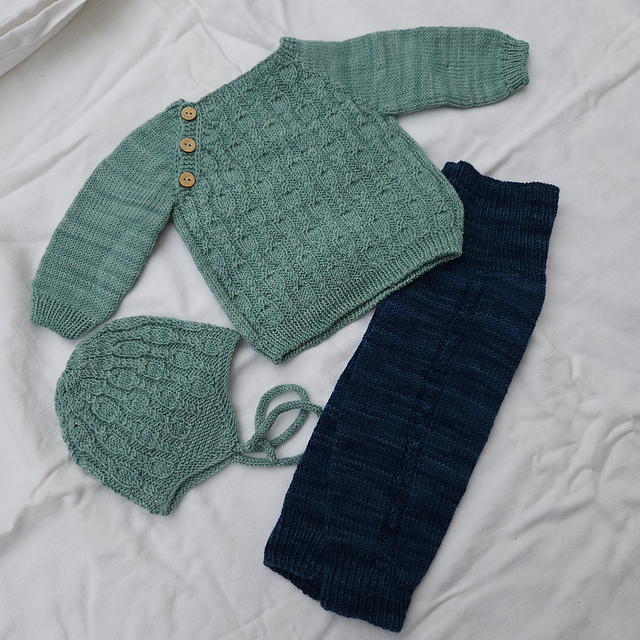 Ravelry: GudrunMaria's Kjói Baby Set