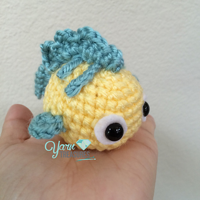 Ravelry: Flounder Amigurumi Fish pattern by Peng Lim