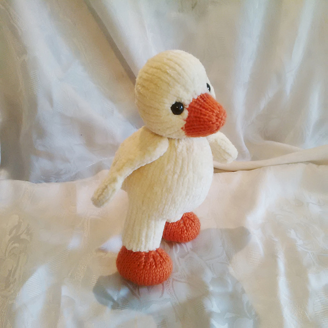 Ravelry: Little Duck pattern by Pat Alinejad