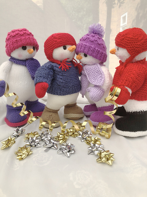 Ravelry: Snuggle the Snowman pattern by Pat Alinejad