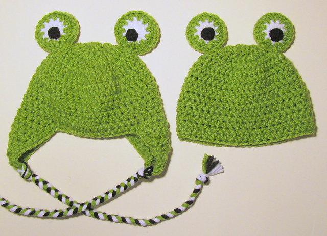 Ravelry: Frog Hat pattern by Heather Sonnenberg