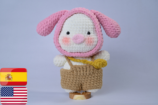 Ravelry: Pig & Pudding pattern by Haan Crochet79