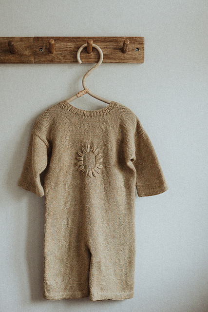 Ravelry: Solsikkedressen pattern by Caroline Hamre