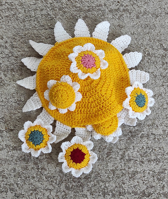 Ravelry: Daisy memory game pattern by Bojana Slovic