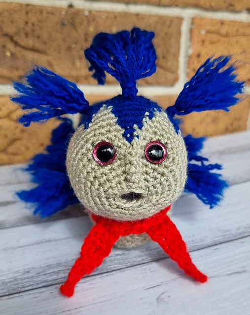 Ravelry: "Allo" Blue worm pattern by Rima Davies