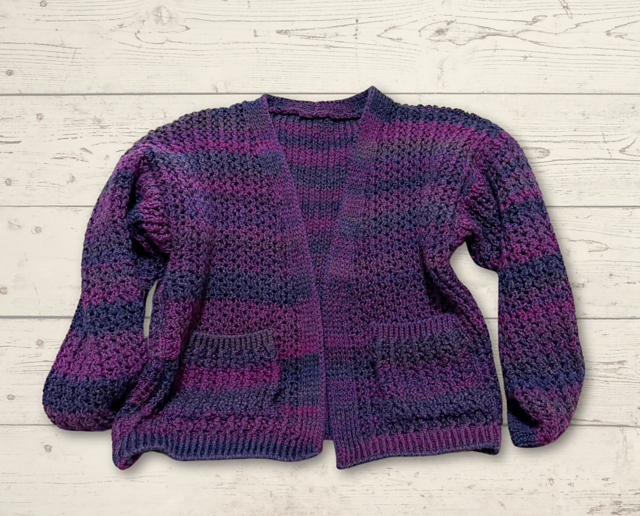 Ravelry: Chunky ribbed cardigan pattern by Dorina Iftimie