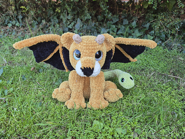 Ravelry: Baby Chimera pattern by Jodie Chadwick