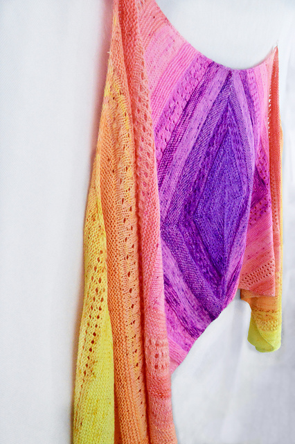 Ravelry: Evanesce pattern by Makenzie Alvarez