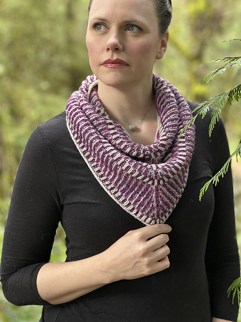 Ravelry: Twofold pattern by Makenzie Alvarez