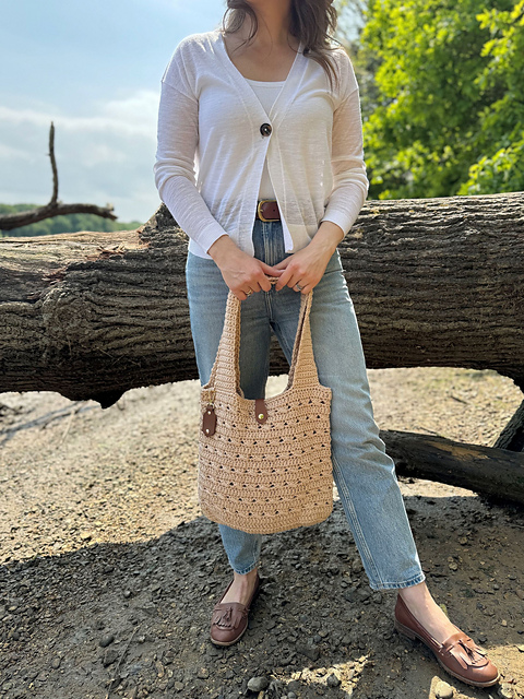 Ravelry: Coco Market Bag pattern by Hannah Cross