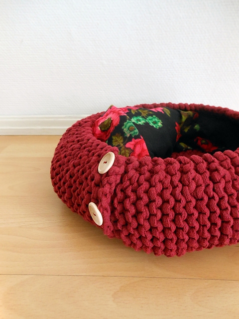 Ravelry: Peti pattern by Hanna Tjukanov