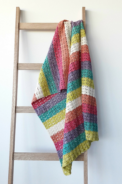 Ravelry: Sea Shell Blanket pattern by Happy in Red