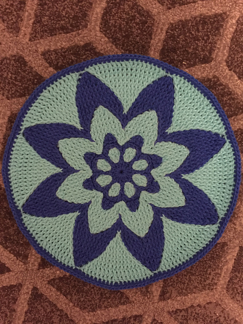 Ravelry: Radiant Flower pattern by Kim Watson