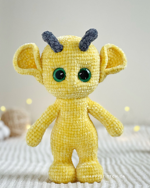 Ravelry: Plush Yellow Alien pattern by Tatiana Nikashova