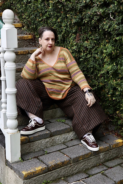 Ravelry: Ladies Lunch Dates Sweater pattern by Julie Monk