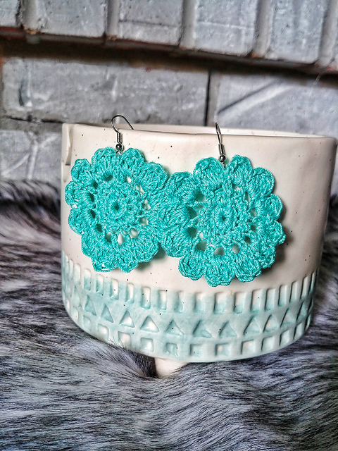 Ravelry: Priya Earrings pattern by Amber Zumbrun