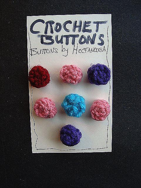 Ravelry: CROCHET BUTTONS pattern by Emi Harrington