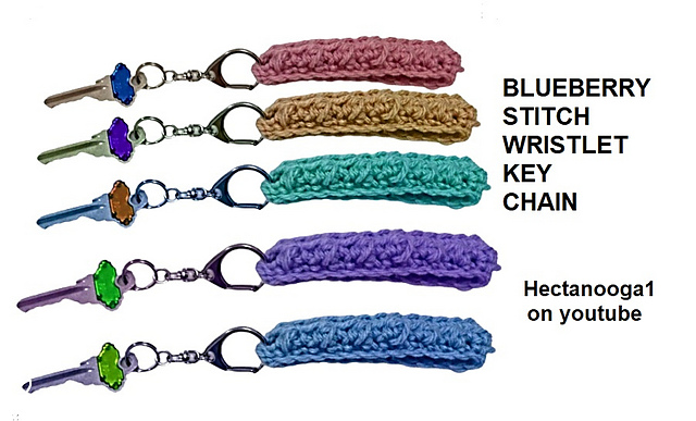 Ravelry: 2944- WRISTLET Key CHAIN pattern by Emi Harrington