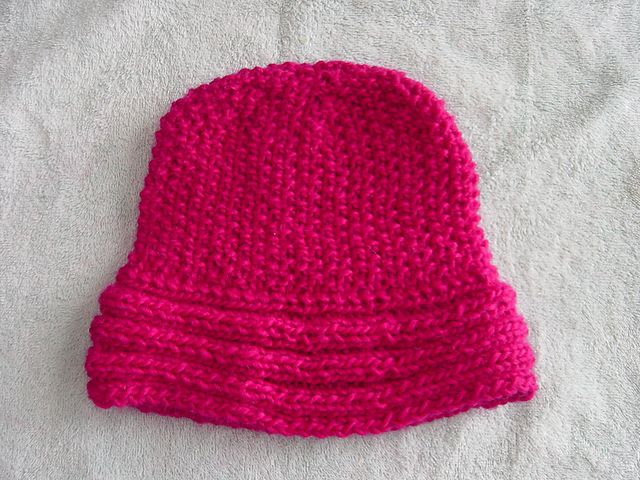 Ravelry: Seed stitch hat pattern by Heidi Blatcher