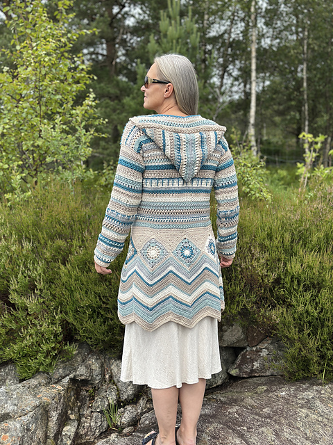 Ravelry: Ziggy Coat – Crochet Coat Pattern pattern by Elisabeth Sleire