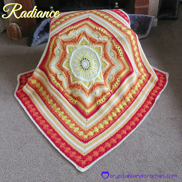Ravelry: Radiance pattern by Helen Shrimpton
