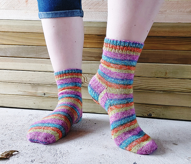 Ravelry: Basic Adult Socks pattern by Knit It®