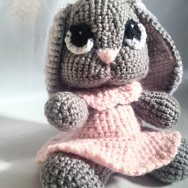 Ravelry: Rabbit amigurumi pattern by Divya Natesan