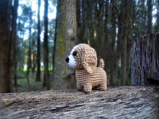 Ravelry: Small Standing Dog pattern by Divya Natesan