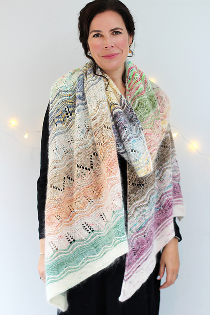 Ravelry: Dust of Snow pattern by Helen Stewart