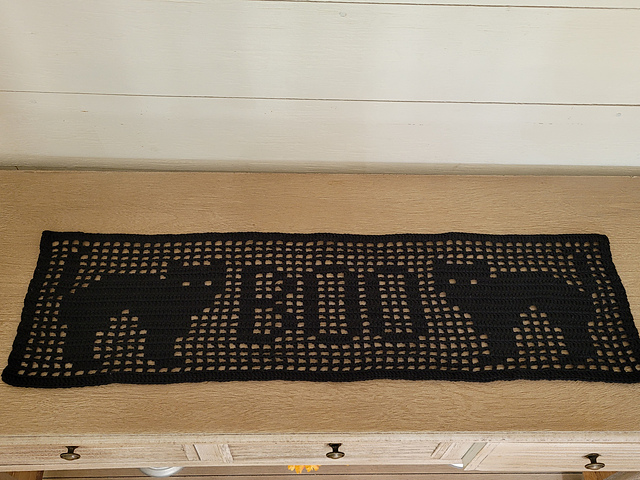 Ravelry: Black Cat Table Runner pattern by Tara M Clark