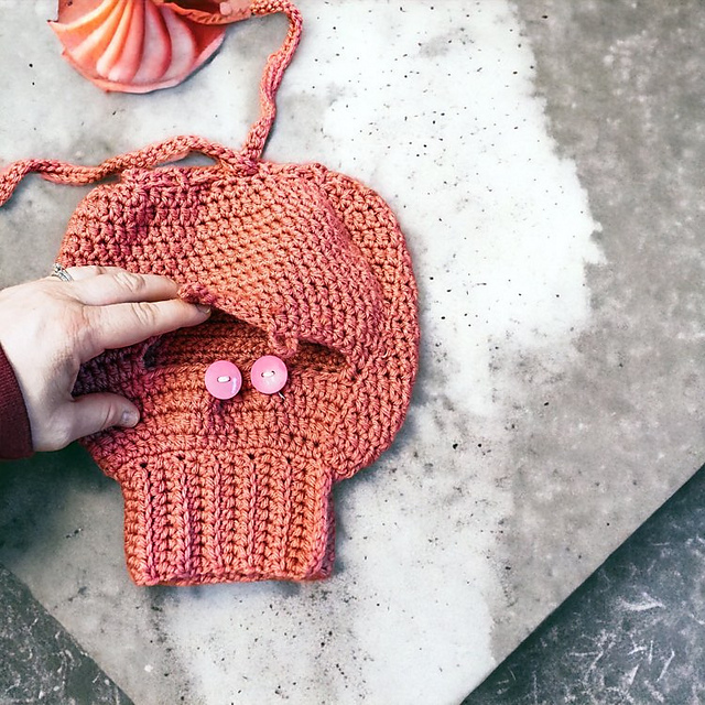 Ravelry: Uterus Model pattern by Genna Briggs