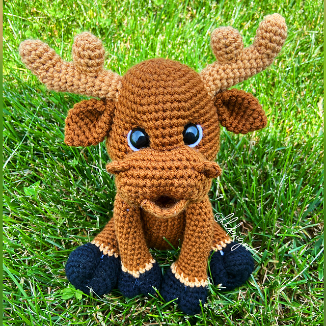Ravelry: Mavis the Moose pattern by Hannah Gerecke