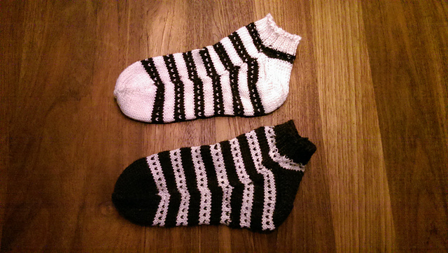 Ravelry: Yin Yang Stripes Socks pattern by Acupuncturist