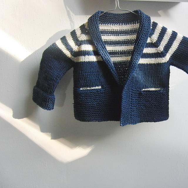 Ravelry: The Baby Commander pattern by Hinterm Stein