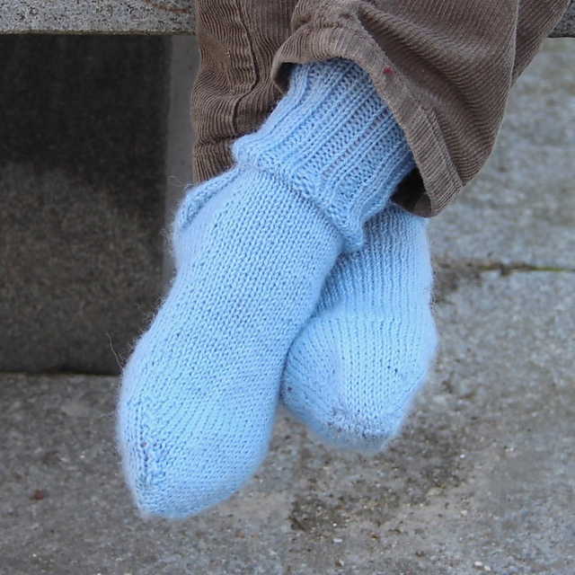 Ravelry: Knit socks for kids pattern by Sys Fredens