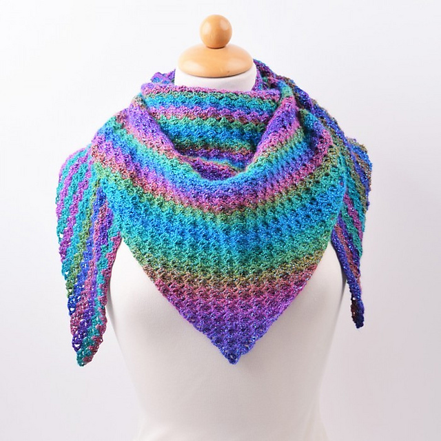 Ravelry: Moonlight Shawl pattern by Tine Sommer Hansen