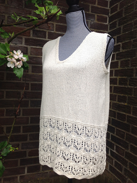 Ravelry: RoseLinda pattern by Ellen Larsen