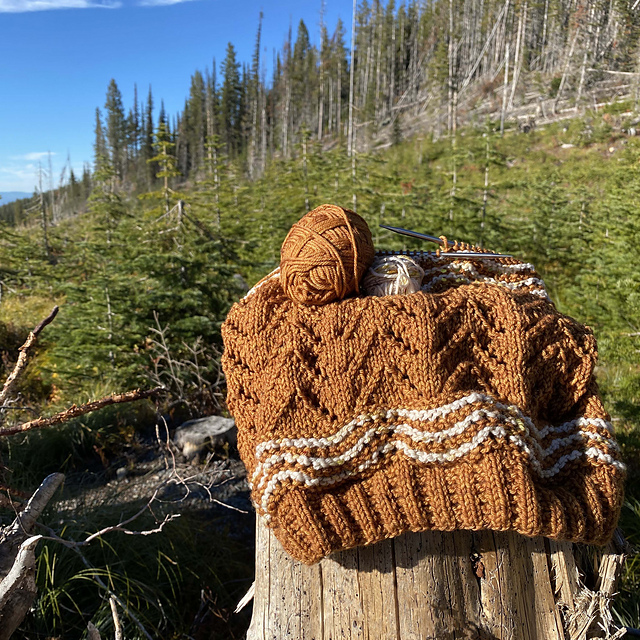Ravelry: Grand Teton Cowl pattern by Elizabeth Lenderink