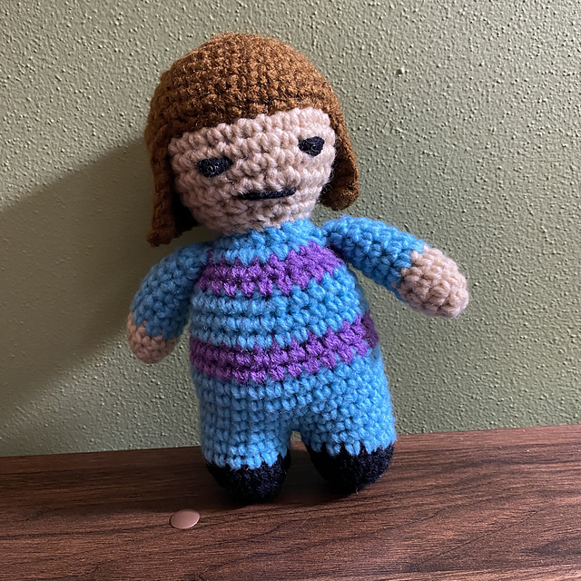 Ravelry: Amigurumi Frisk pattern by Holly Osterbrink