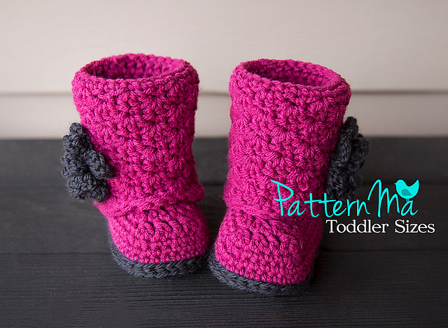 Ravelry: Too Cute Toddler Boots pattern by Rebecca PatternMa