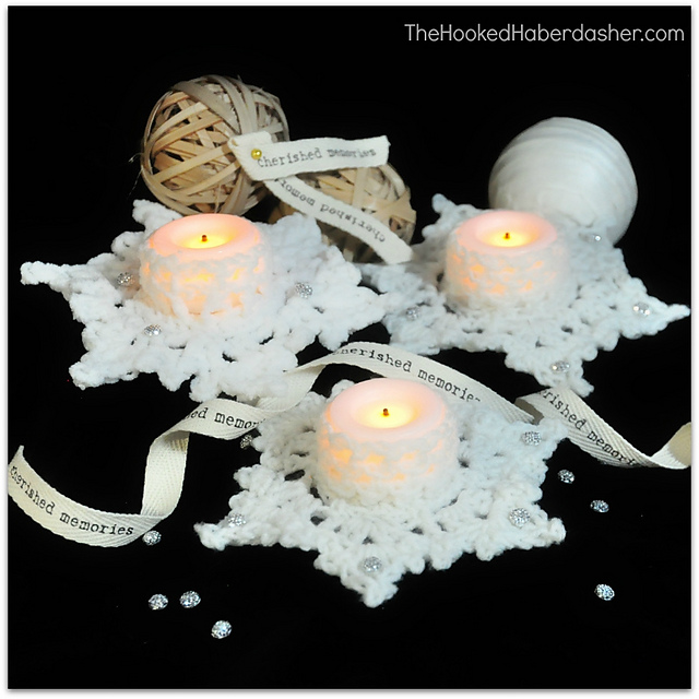 Ravelry: Snowflake Tea Light Cozy pattern by Wendy Bickford