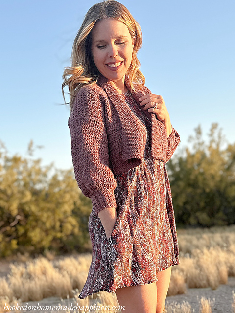 Ravelry: Cropped Cardi pattern by Breann Mauldin