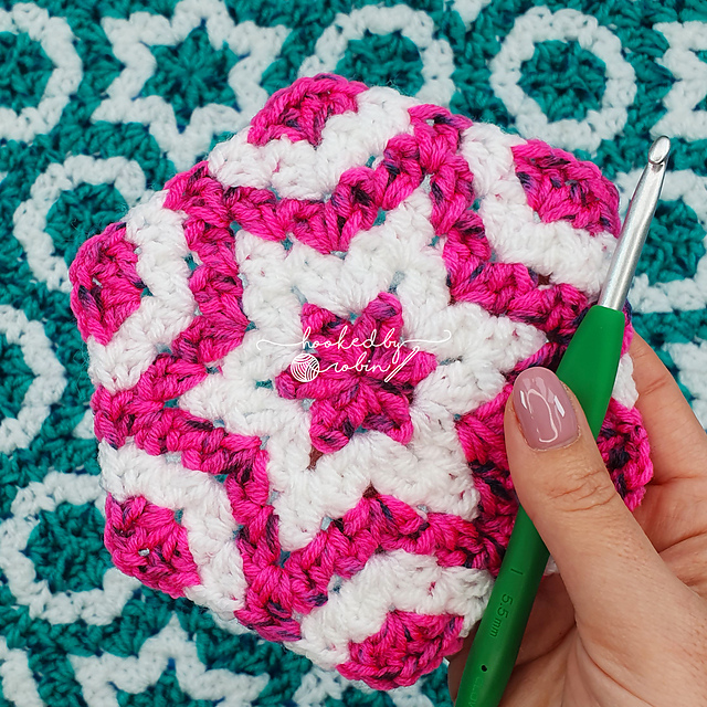 Ravelry: Colourwork Hexagon Motif pattern by Hooked by Robin