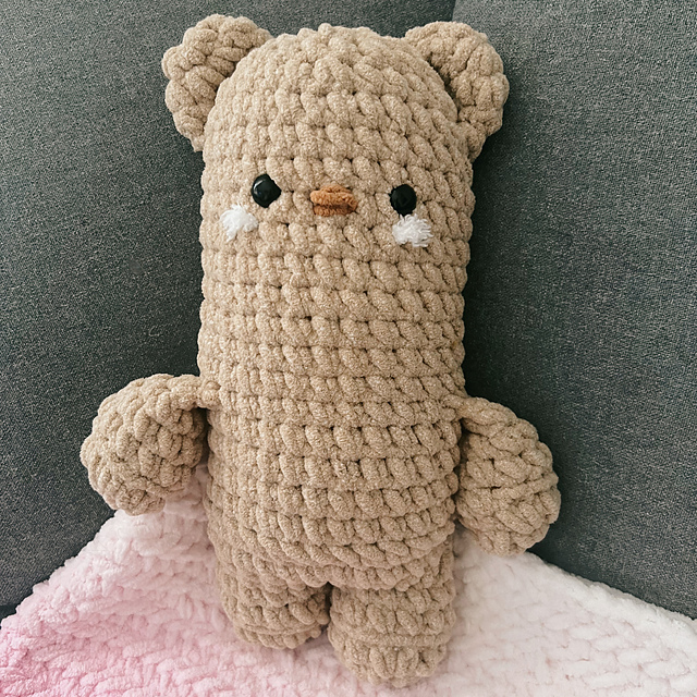Ravelry: Tall Bear Plushie pattern by Hooked on Alice